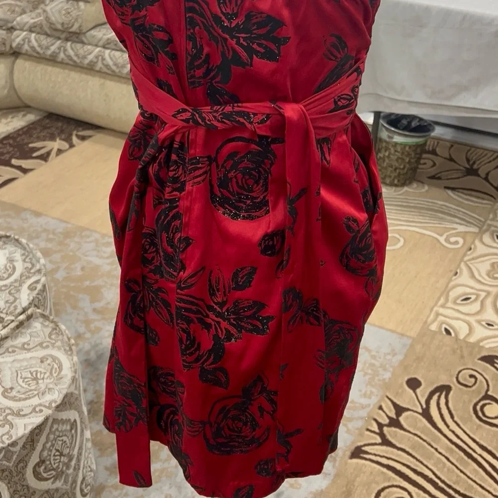 Laura | Dresses | Strapless Red Floral Satin Cocktail Dress | Poshmark